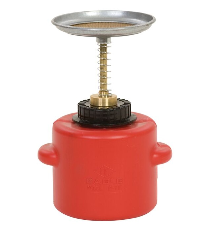 1 Qt Red Plastic Plunger Dispensing Can | Dasher Screen | P711 | Eagle