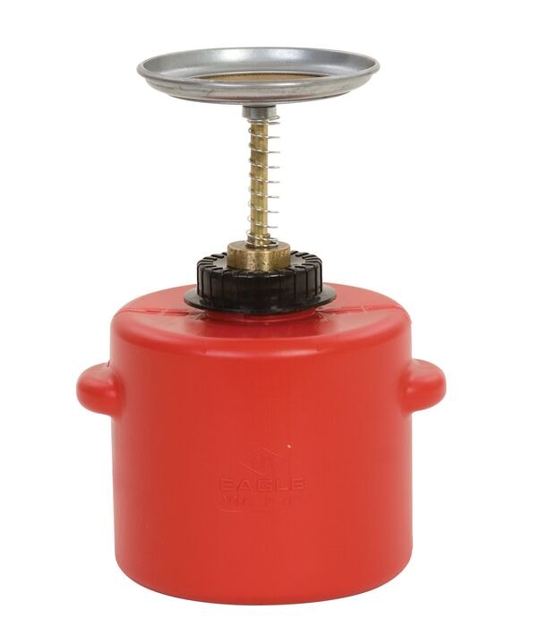 2 Qt Red Plastic Plunger Dispensing Can | Dasher Screen | P712 | Eagle